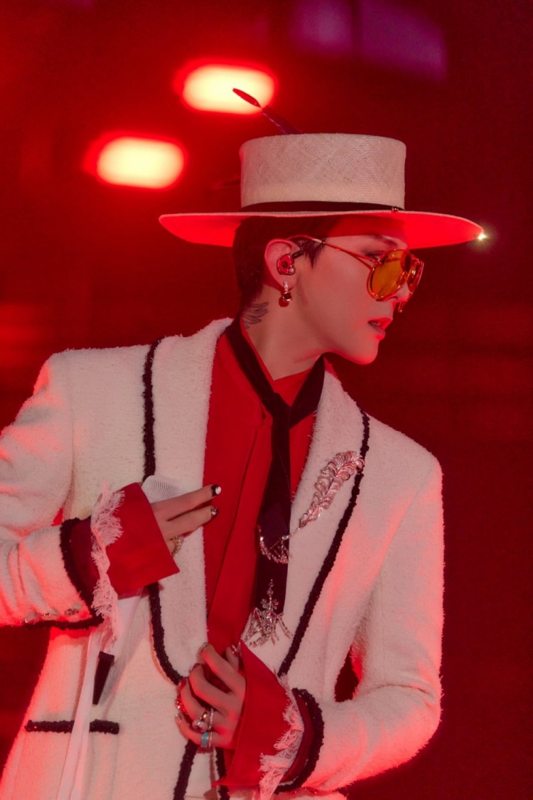K-Pop Icon G-Dragon's 2025 Comeback: Record Sales Meet Performance ...