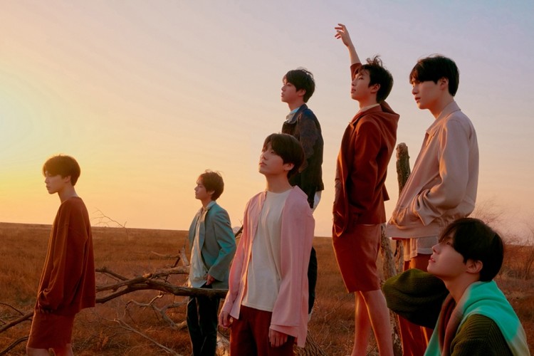 BTS Gwanghwamun Free Concert 2026: HYBE Seeks Approval for Historic ...